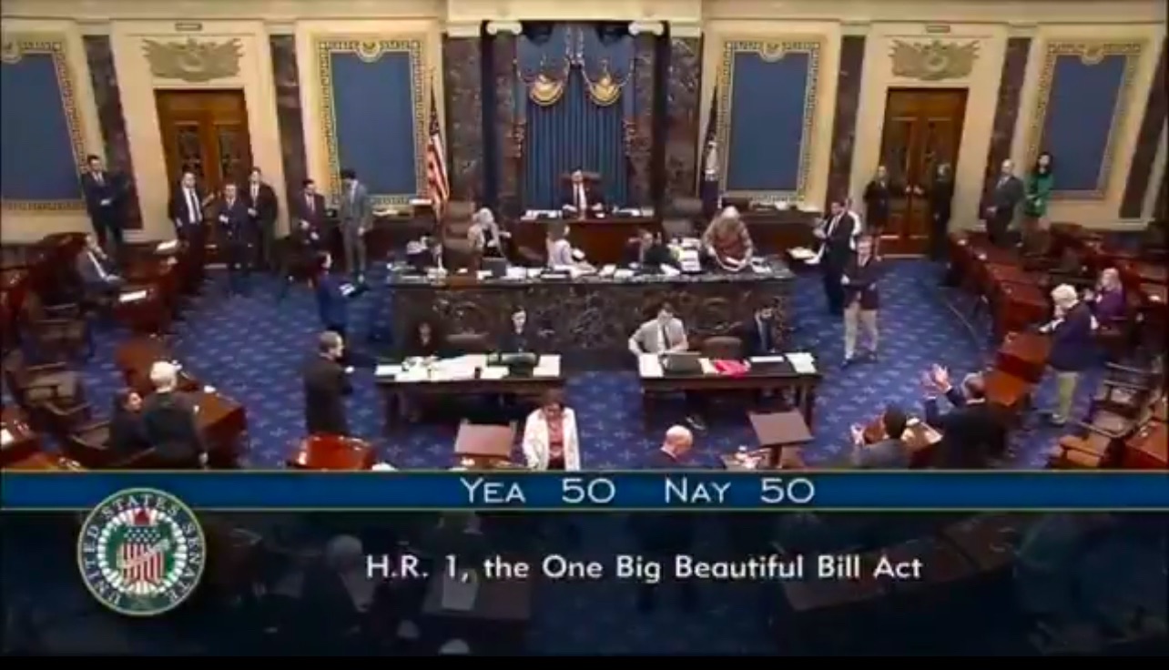 The Senate Goes to the Beach – A lot from Lydia
